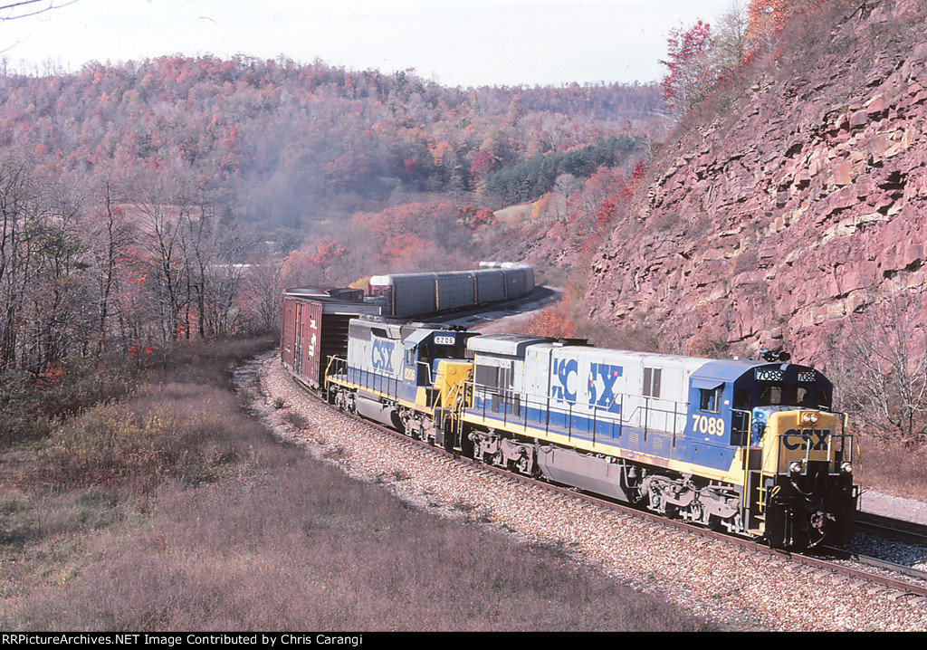CSXT 7089 & 8206